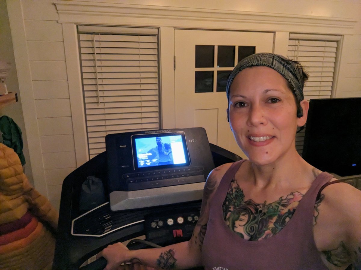 Water bottle science experiment – Running 100 Miles. WTF?!